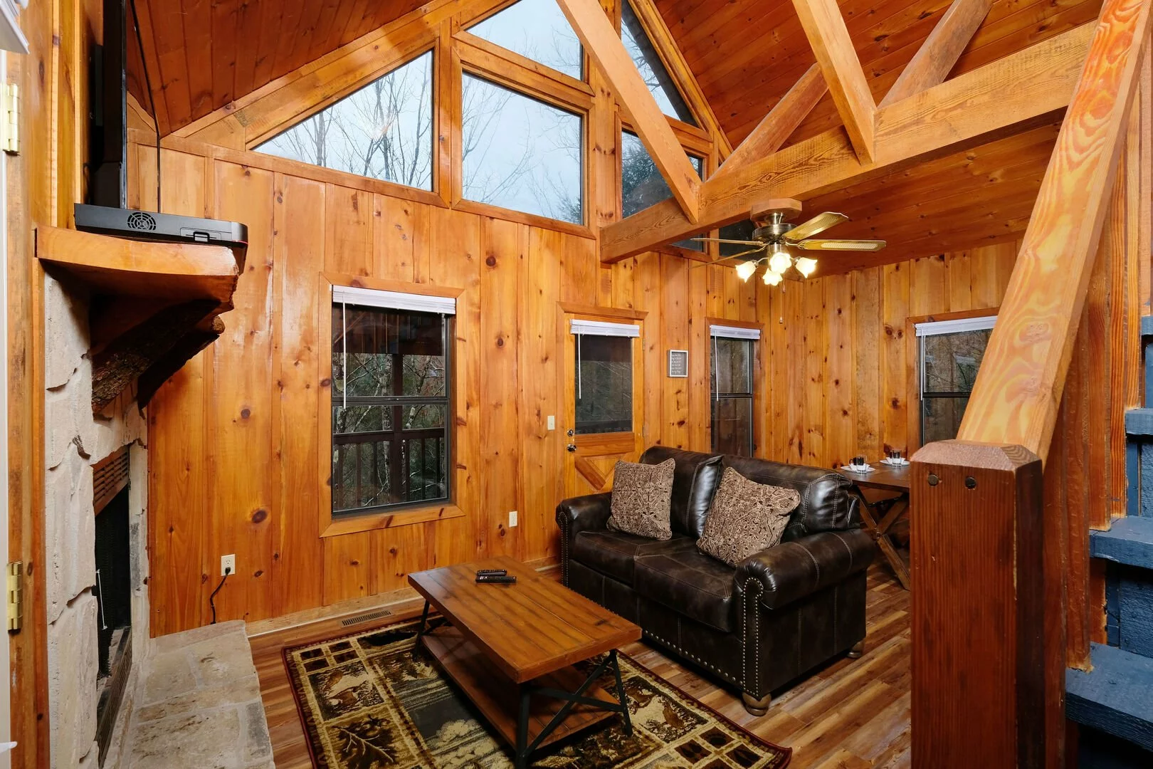 River Ridge - 1 bedroom Cabin in Pigeon Forge - Colonial Properties