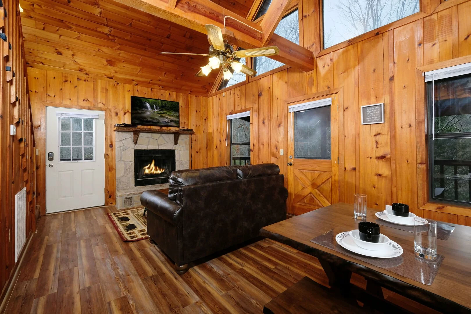 River Ridge - 1 bedroom Cabin in Pigeon Forge - Colonial Properties