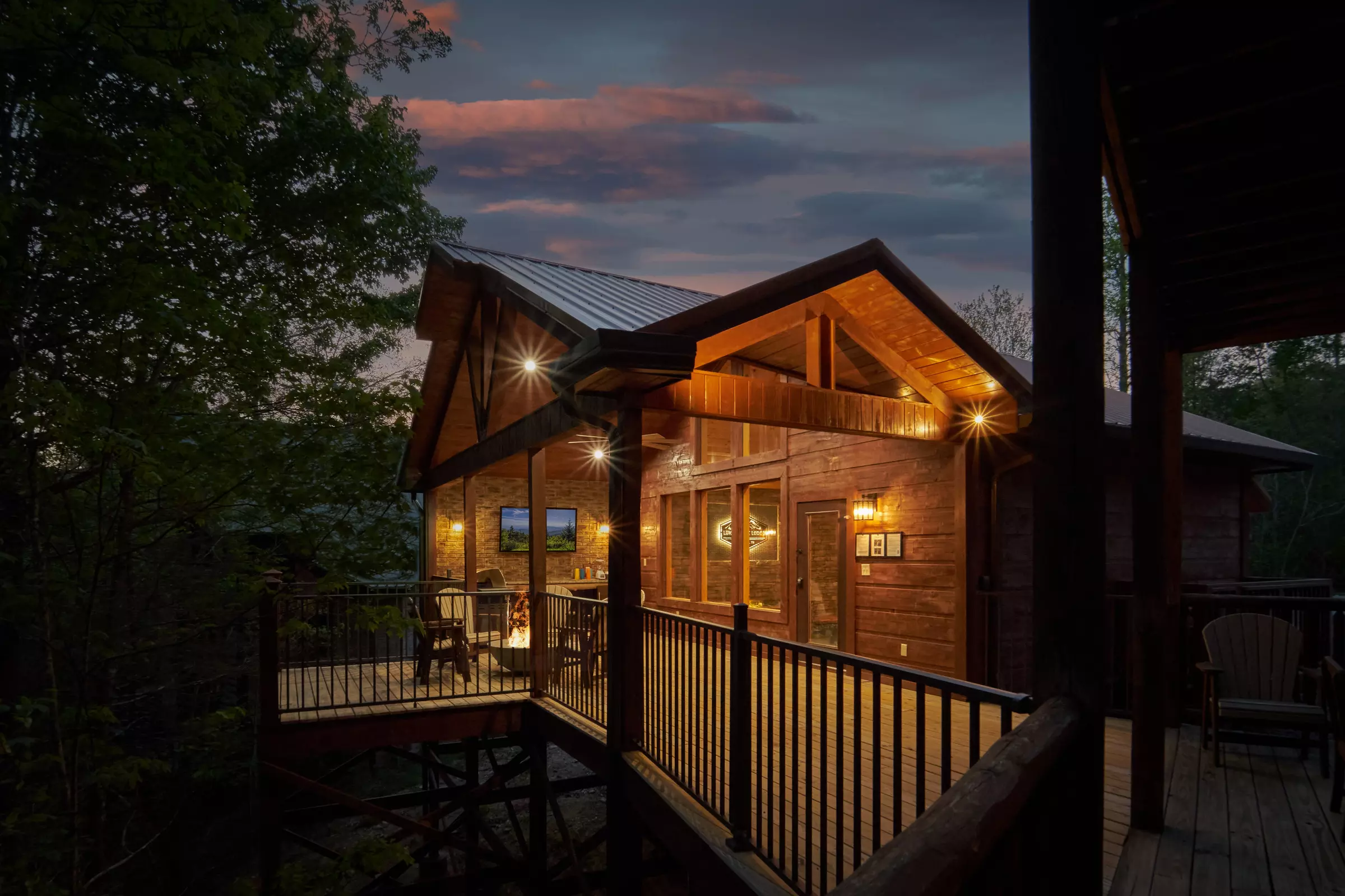 Lumberjack Lodge - 5 bedroom Cabin / Bungalow in Gatlinburg - Elk ...
