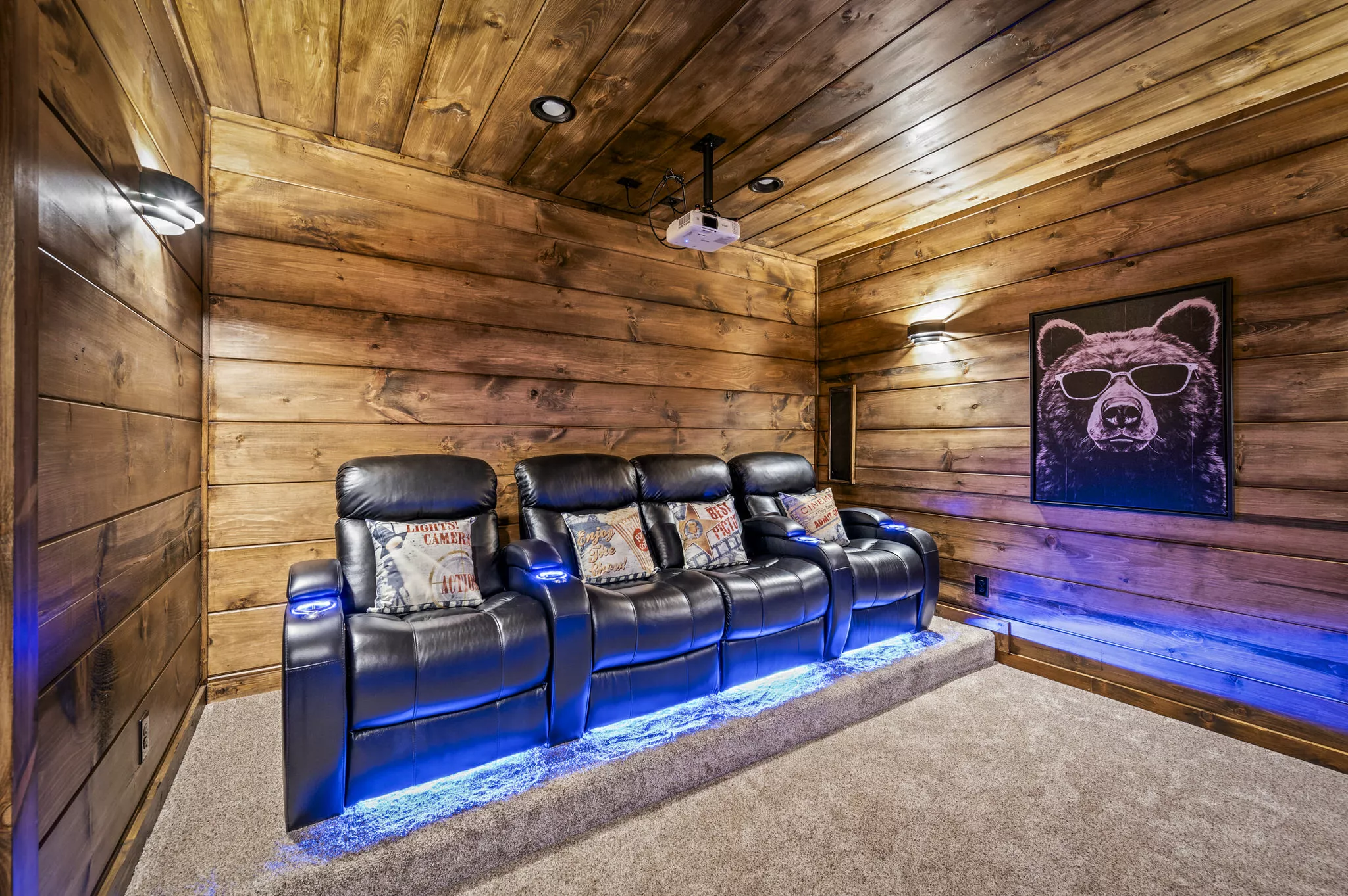 Cedar Hawk Springs - 1 bedroom Cabin / Bungalow in Sevierville - Elk ...