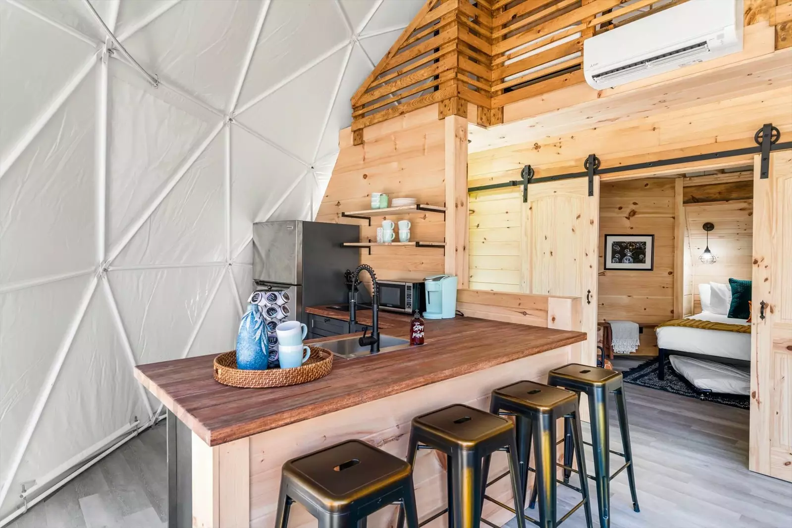 Night Fever - GLAMP - 2 bedroom Glamping in Sevierville - Stay Minty