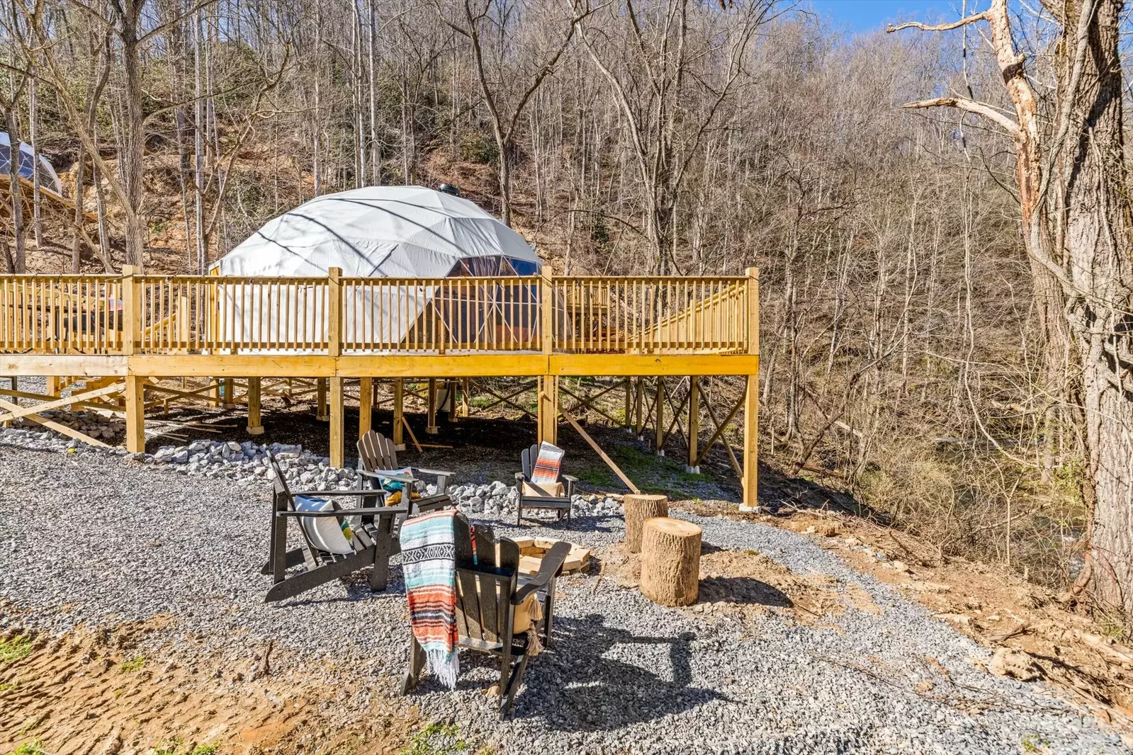 Night Fever - GLAMP - 2 bedroom Glamping in Sevierville - Stay Minty