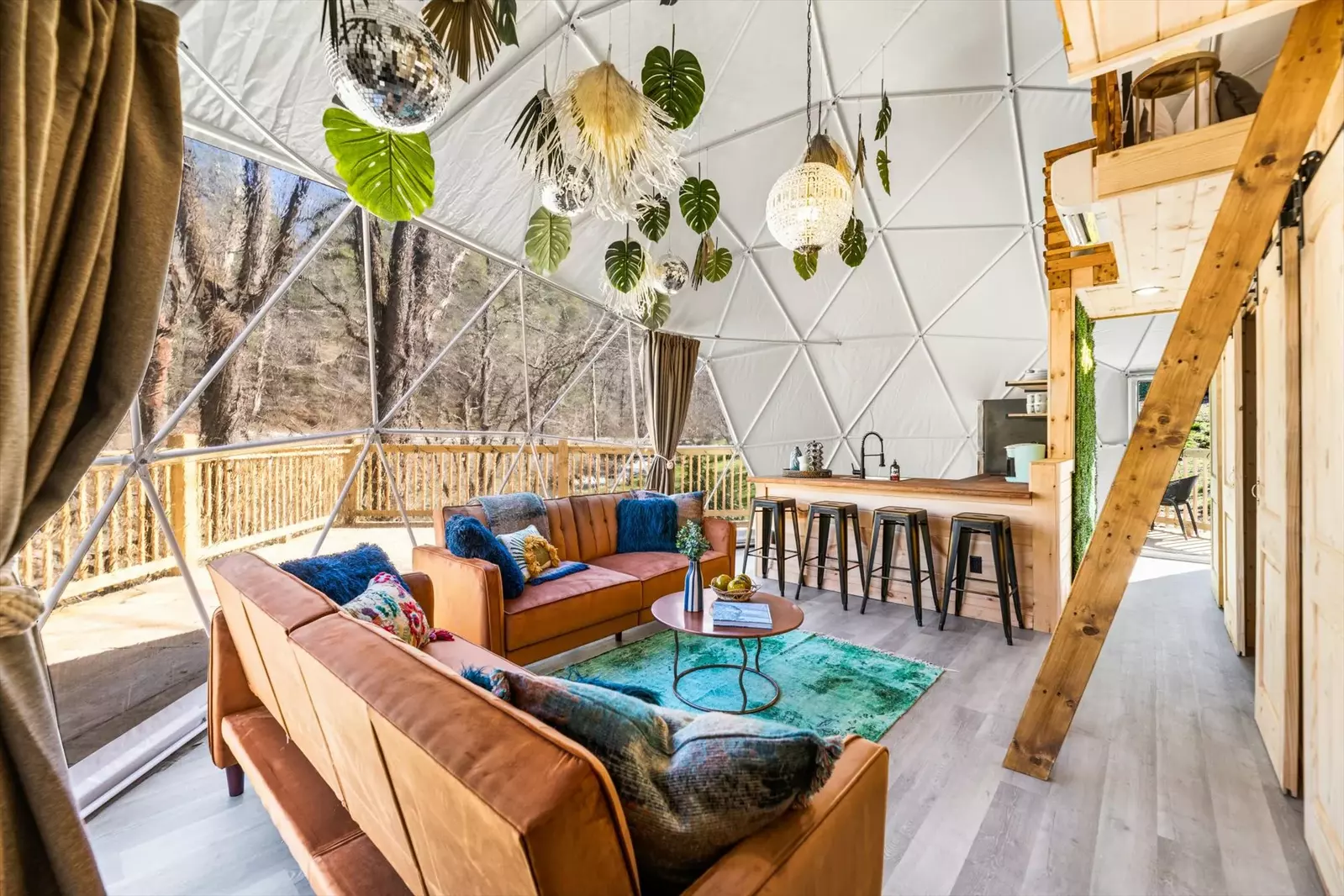 Night Fever - GLAMP - 2 bedroom Glamping in Sevierville - Stay Minty