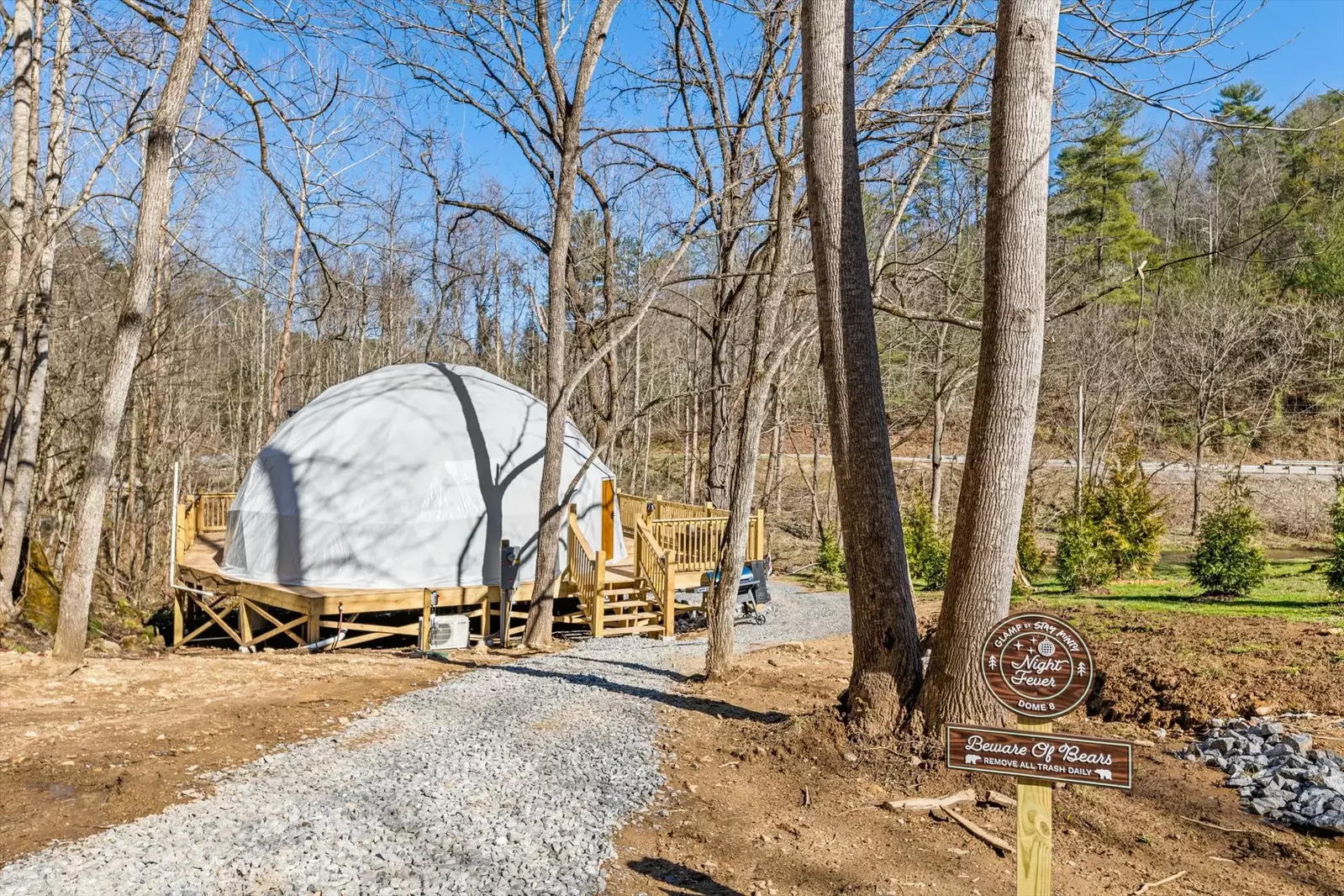 Night Fever - GLAMP - 2 bedroom Glamping in Sevierville - Stay Minty
